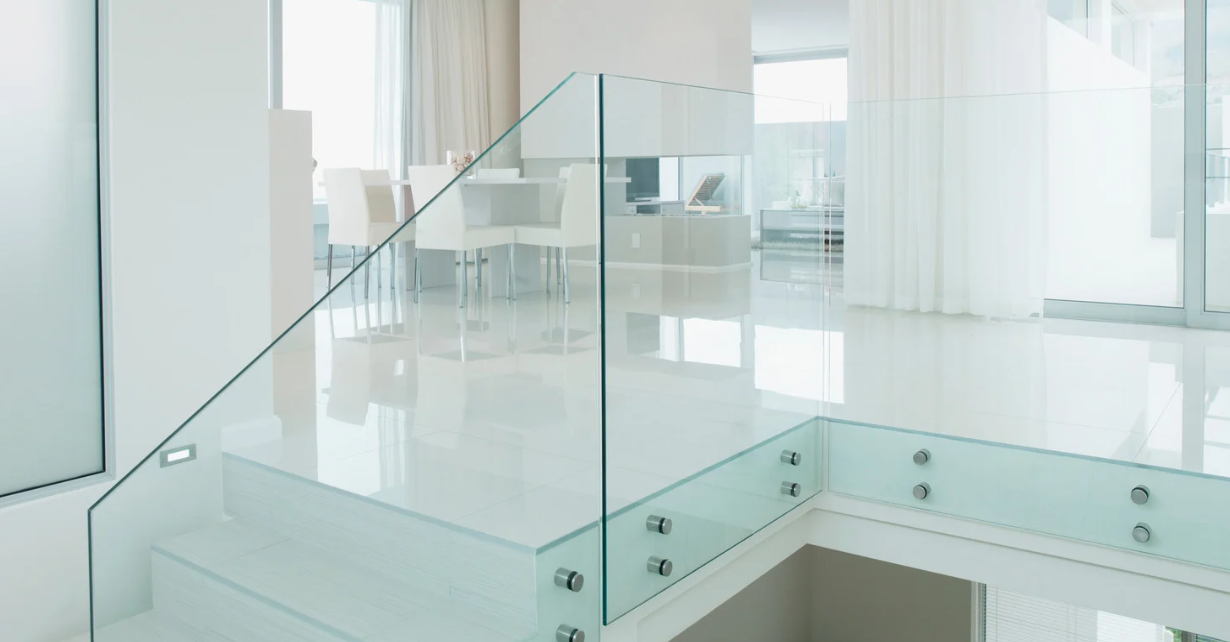 Choose Glass Railing Designs That Wow Visitors | Railings Toronto - Pro ...